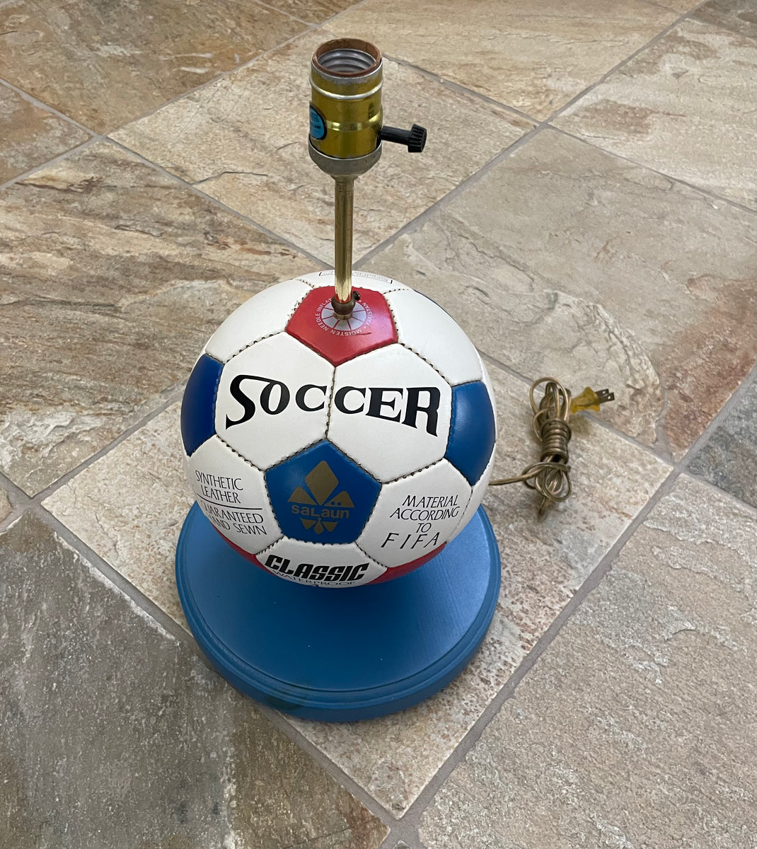 Vintage Classic FIFA Soccer Ball Table Desk Lamp Light ### – Stuck In ...